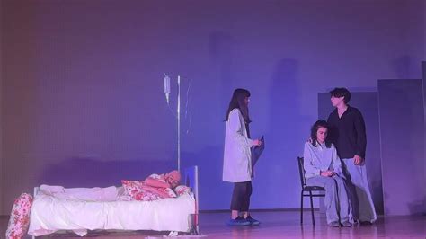 ოსკარი და ვარდისფერი ქალბატონი Youtube