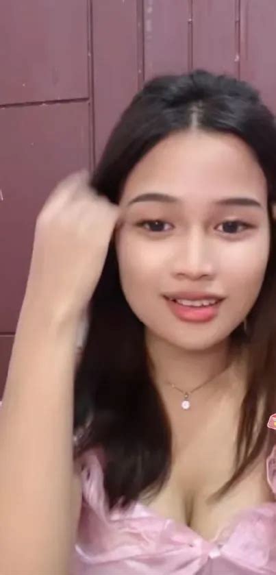 Live Chat Mobile Wallpaper Free Download