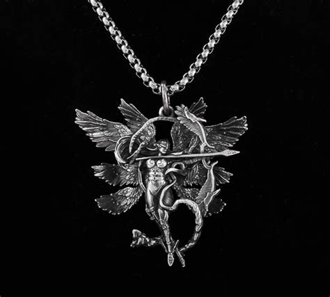 Yahooオークション Genryuu1929様専用 智天使ケルビム 8枚羽 ネック