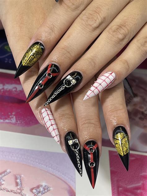 Hellraiser Book R Hellraiser