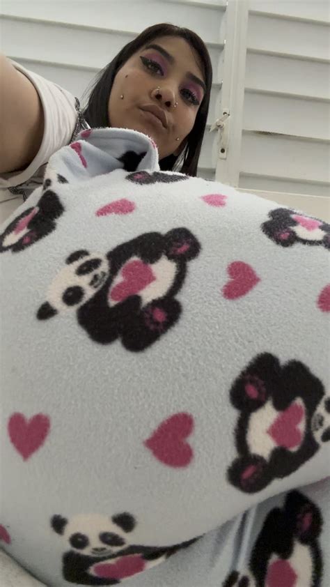 Fart In Pajama Pants Rsexygirlsfarting