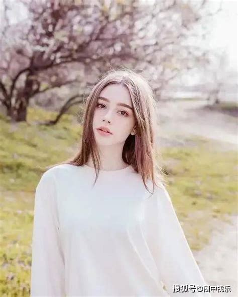 俄罗斯美女模特，天使容颜搭配性感身材，犹如散落在人间的仙女dashataran欧美前