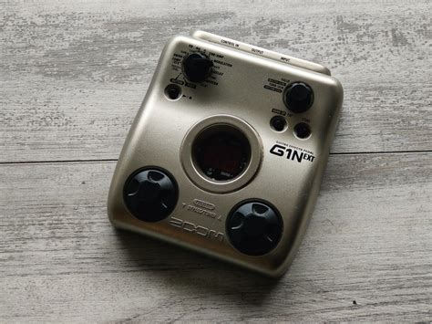 Zoom G1Next Multi Effects Pedal – Cool Old Guitars