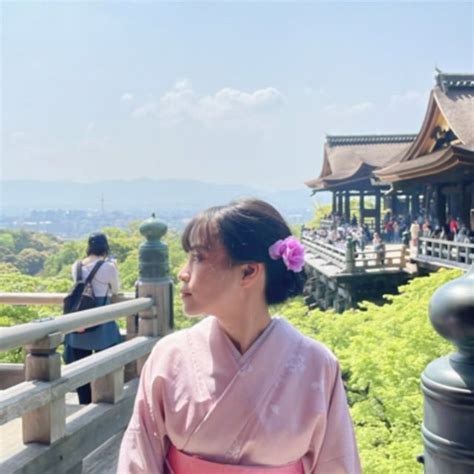 Hsuan Yii On Threads
