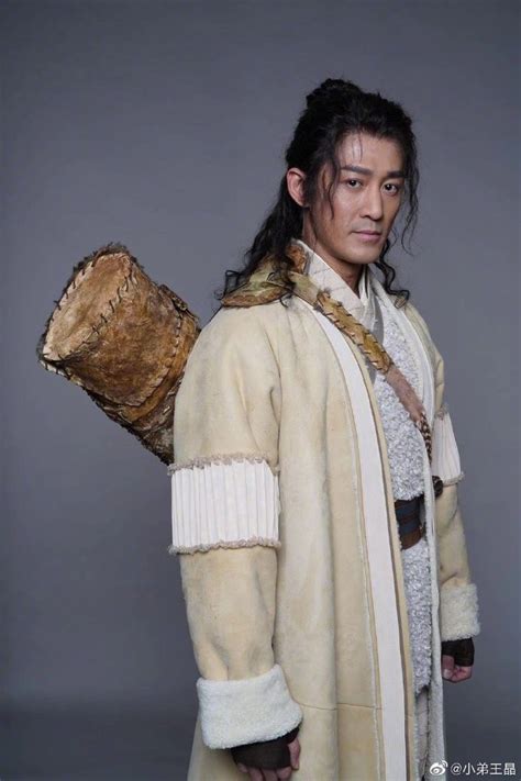 新版《倚天屠龍記》陣容曝光！40歲天王演張無忌被嫌老 自由娛樂