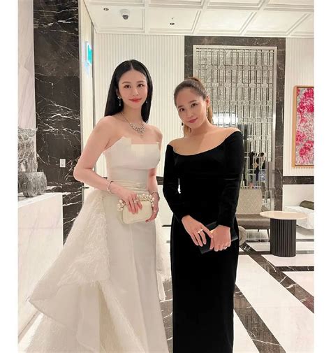 邱淑贞女儿与千亿富三代合照 沈月钻石打扮高贵 搜狐大视野 搜狐新闻