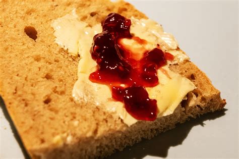 Why You Should Bake Your Own Bread Galaxus