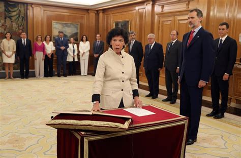 Spains Government Sworn In With 11 Female Ministers Vatican News