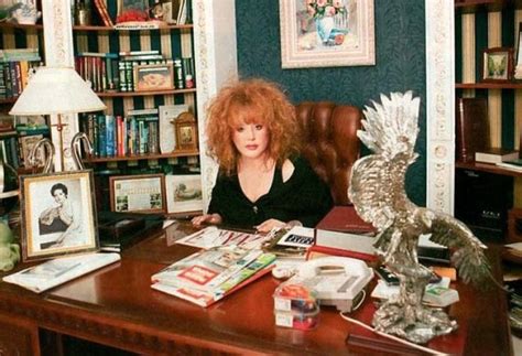 Пин от пользователя Гари Галкин на доске Быстрое сохранение Певицы Сильная женщина Знаменитости