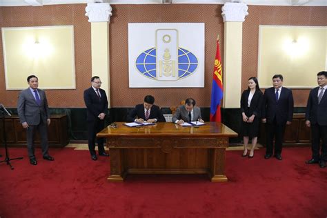 “Далайд гарцгүй хөгжиж буй орнуудын олон улсын судалгааны төв хоорондын