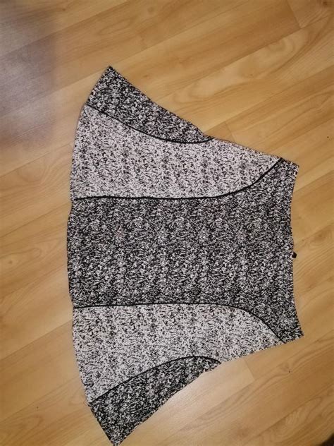 Спідниця коротка спідниця — ціна 30 грн у каталозі Міні спідниці Купити жіночі речі за