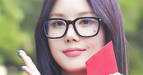 권은비 여름을 뜨겁게 달구러 돌아온 서머 퀸 [포토엔hd]