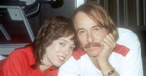 Mackenzie Phillips Forgives Mamas And The Papas Singer Dad For Raping