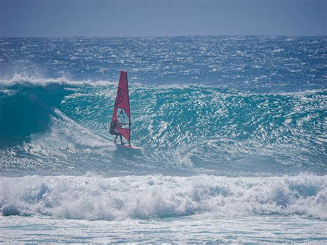 Scott Mckercher And Federico Infantino Xxl Swell Up North Severne