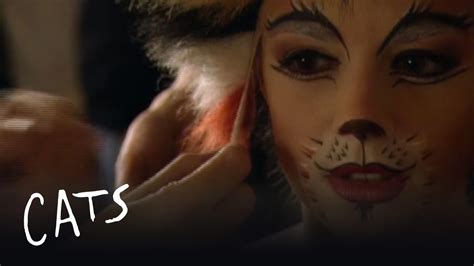 The Ins And Outs Of Costumes And Makeup Behind The Scenes Cats The