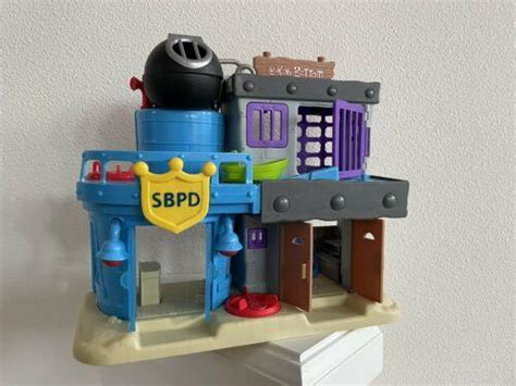 Spongebob Bikini Bottom Jail Playset Only Functions Clean Excellent Cond 3865710066