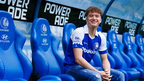 Eerste Profcontract Voor Briek Van Hoorick Kaa Gent Website