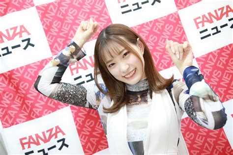 祝！美谷朱里･本中＆ダスッw専属1周年記念インタビュー（前編）！オナニーは別腹。毎月の撮影が待ち遠しい！ Fanzaニュース