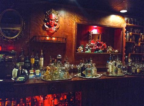 The Imperial 26 Photos And 50 Reviews Lounges 320 S Kellogg Ave