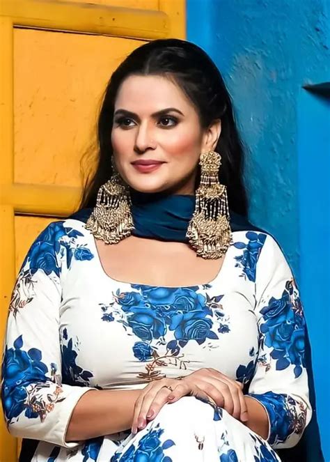 Raj Dhaliwal Biography Movies List Wegreen Entertainment