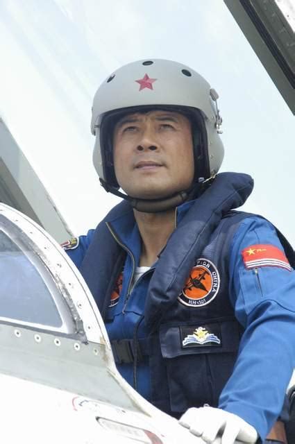 《海天之恋》登陆央视 孙洪涛再演热血军人图娱乐凤凰网
