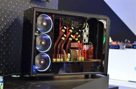 Pin By Эльчин Алиев On Pc Modding Custom Computer Case Custom Computer Custom Pc