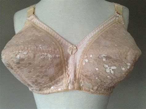 48c Pointy Bullet Bra Plus Size Lingerie Nude Lace Nylon