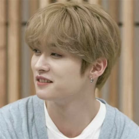 𝗁𝗇𝗇𝗅𝗈𝗏𝖾𝖼𝖺𝗌𝗍𝗅𝖾