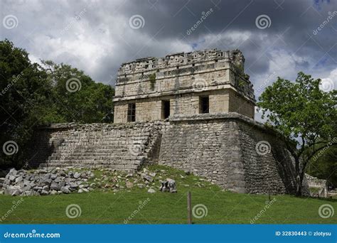 Chichen Itza Casa Colorada Red House Stock Image Image Of
