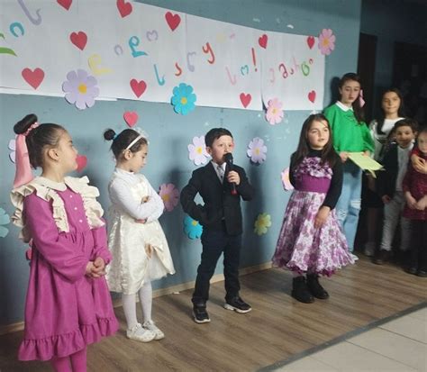 „დედა სიცოცხლის დიდო საწყისო “ გორელოვკის N3 საჯარო სკოლის დაწყებითი საფეხურის მოსწავლეთა