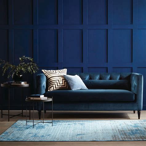 What Colors Go With Blue Furniture For A Vibrant Living Room Design