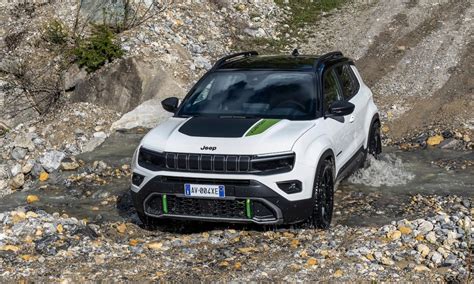 Jeep Avenger 4xe 2025 Hybride 48v Et 4x4 Non Permanent Auto Mag