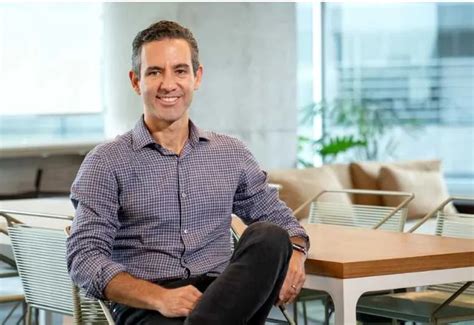 The Economist Elege Vélez Do Nubank O Quarto Melhor Ceo Do Mundo