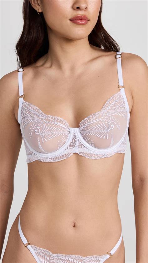 Lily James Made This Lingerie Faux Pas Look So Chic Who What Wear