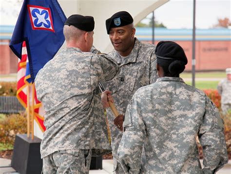 Cascom Welcomes New Hhc Commander Article The United States Army