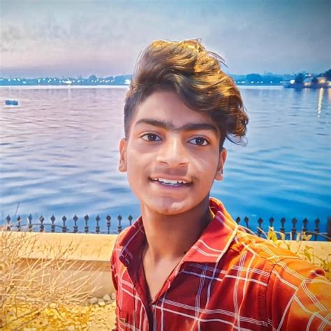 govind suman govind suman 10k threads say more