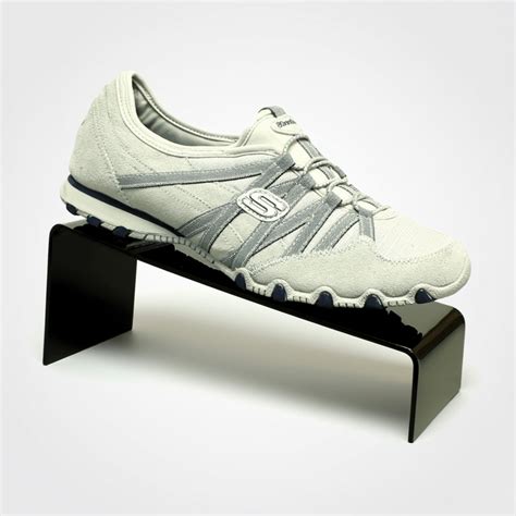 Black Slant Style Shoe Riser — Acrylic Footwear Display Web Acrylics