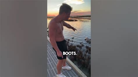 14 Foot Gator In Port Aransas Texas Youtube