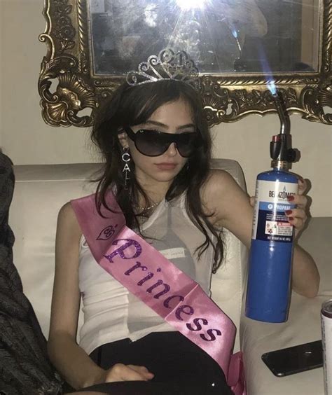 Alwens Bday Girl Pretty People Aesthetic Girl