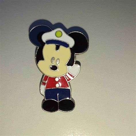 Disney Mickey Mouse Captainsailor Pin Gem