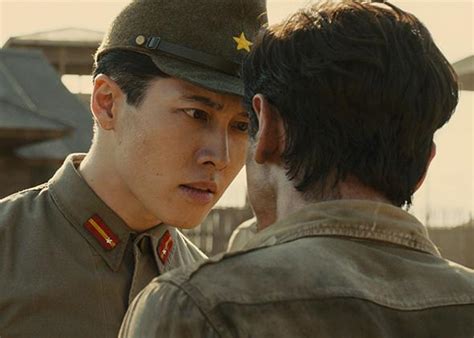 Unbroken Movie Fact Vs Fiction How Accurate Is The Louis Zamperini