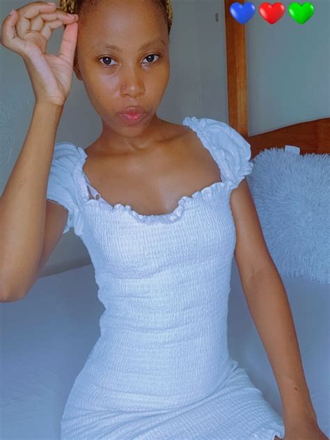 Honyella Gratis Live Webcam Show And Xxx Chat Xhamsterlive