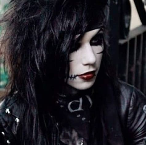 Pin On Andy Biersack 🔪🌑💀 Andy Biersack Makeup Andy Biersack Long Hair Andy Black