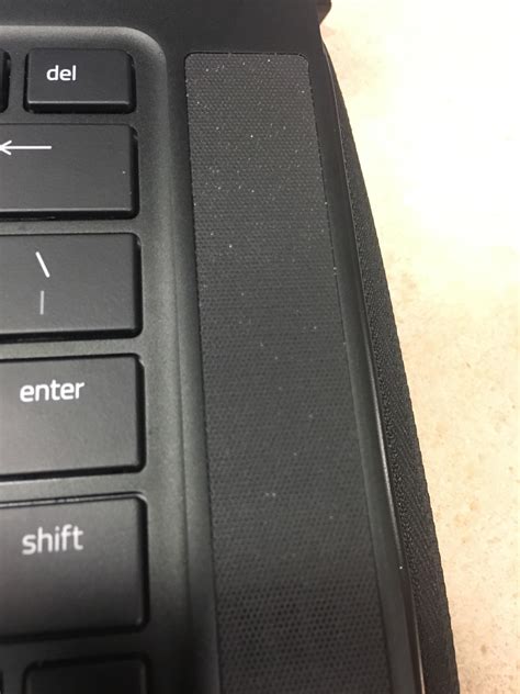 How To Clean Razer Blade 2017 Speaker Grills R Razer