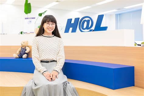 社員インタビュー Python開発エンジニア 株式会社HAL