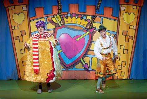 Saddleworths Best Kept Secret Panto Returns To Delph Theatre Saddleworth Independent