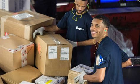 Job Opportunities In Canada For Foreigners Package Handler Warehouse