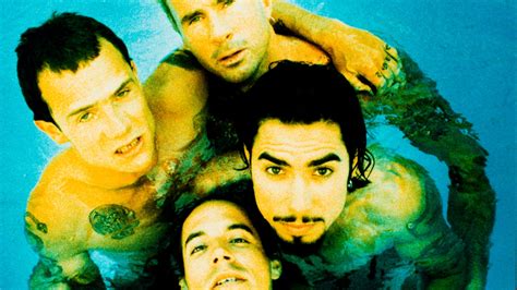 Red Hot Chili Peppers Y One Hot Minute Lidiando Con La Agitación