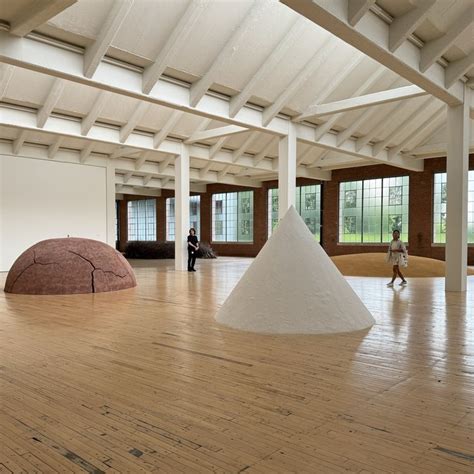 Dia Beacon Venue Review — London Art Roundup