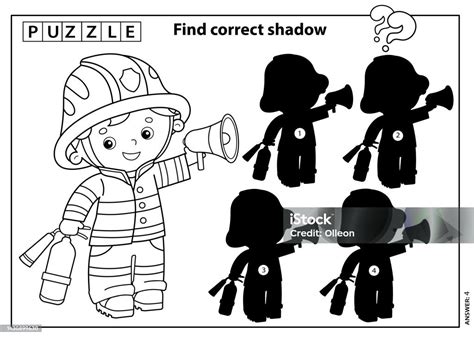 아이들을위한 퍼즐 게임 올바른 그림자를 찾으십시오 색칠 공부 페이지 개요 만화 소방관 또는 소방관과 메가폰 또는 경적 및 소화기